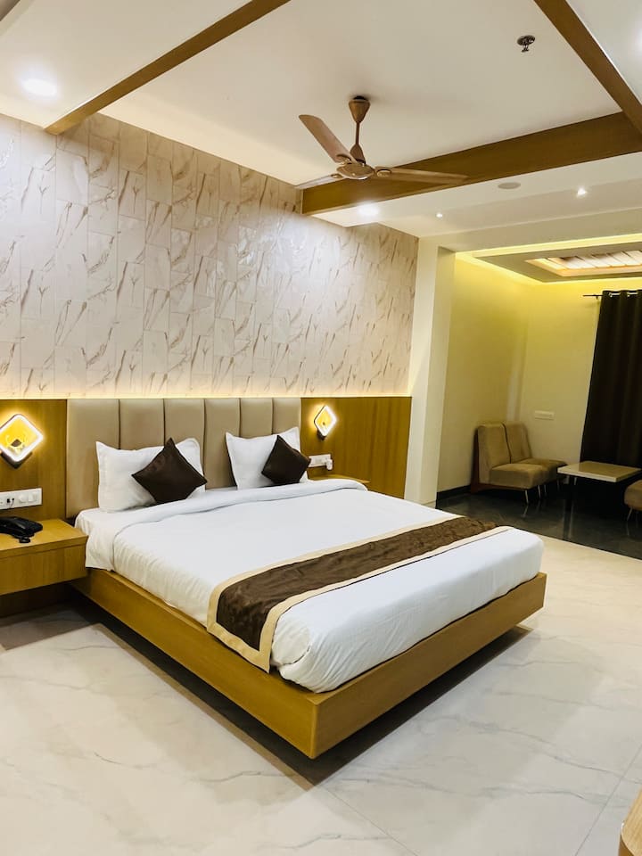 “Your Perfect Stay With Unforgettable Tasty Food” - Lucknow