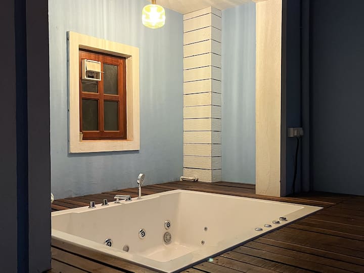 Origin 4 By Living Atsource Jacuzzi, Home Theatre - Colva