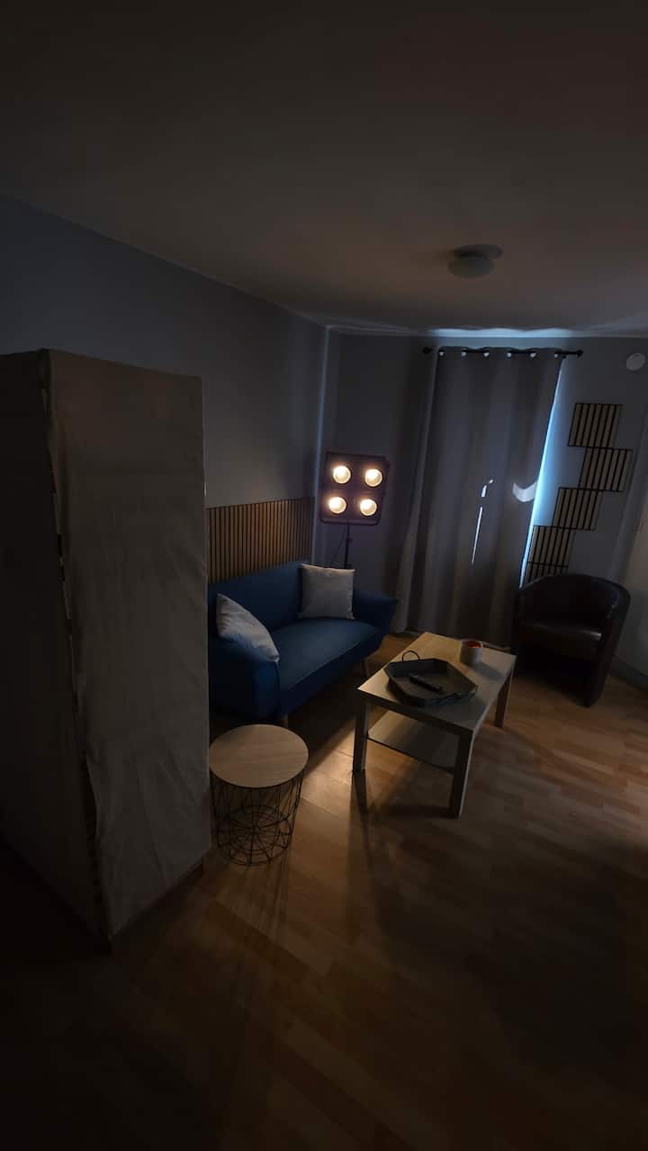 Appartement Dans Mas De Ville - Alès