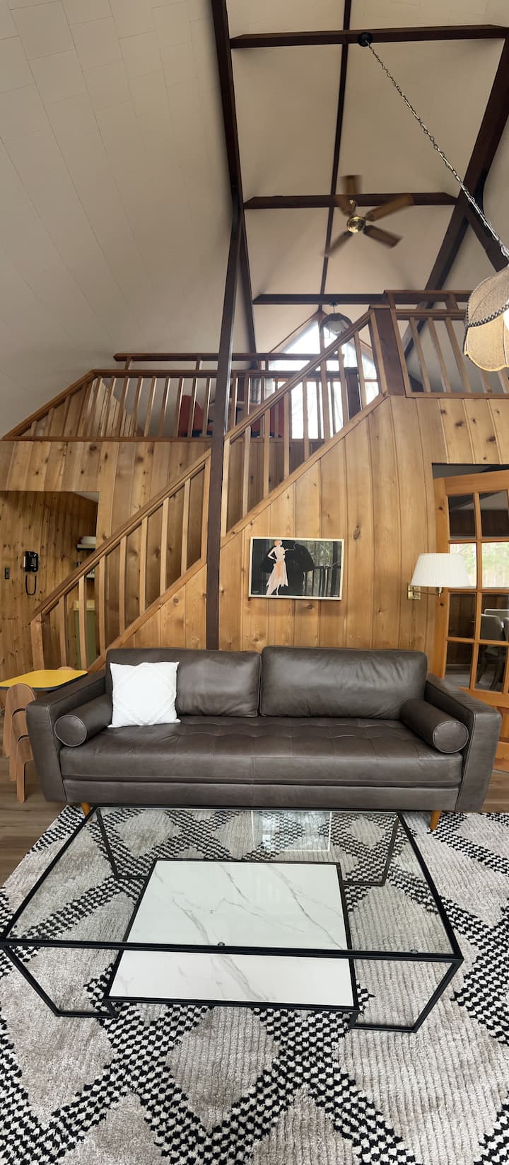 Huntsville Four Seasons A-frame - Huntsville