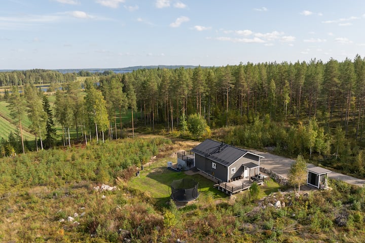 Moderni 68 M² Mökki, Metsänäköala, Uimaranta 1,5km - Karstula