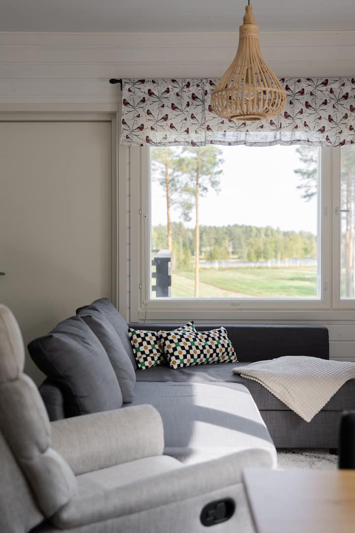 Moderni 68 M² Mökki, Metsänäköala, Uimaranta 1,5km - Karstula