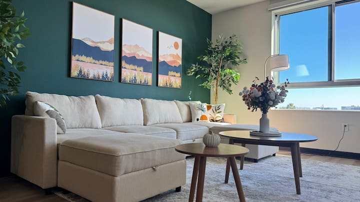 W.hollywood Modern 1br | Free Parking, Pool & Gym - Los Angeles, CA