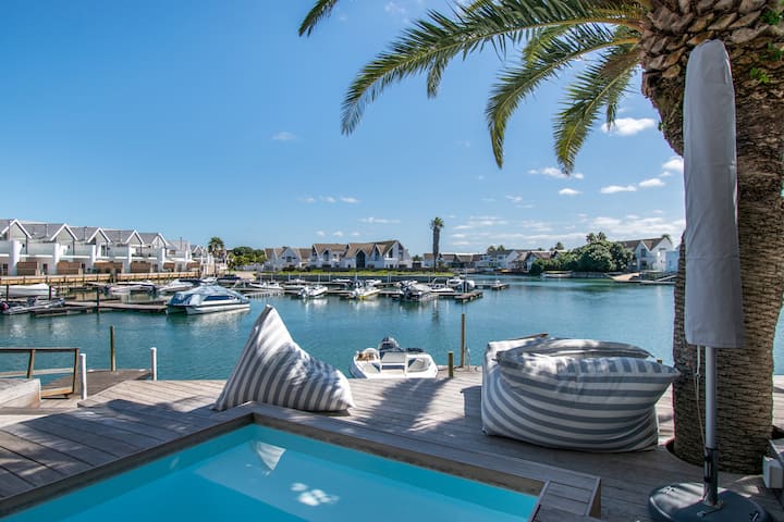 On The Water - Saint Francis Bay