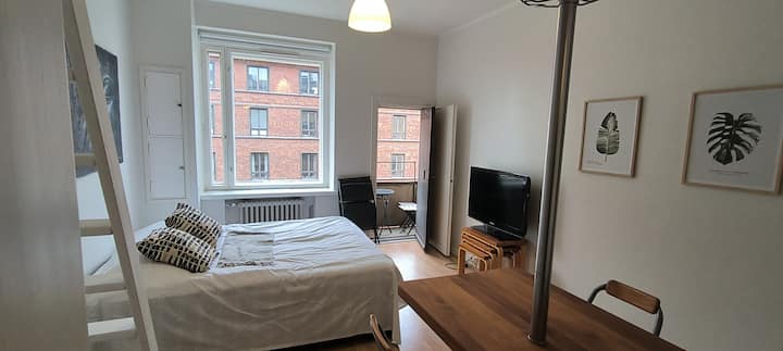 1 Room, Prime Location, Balcony With Seaview - Helsinki