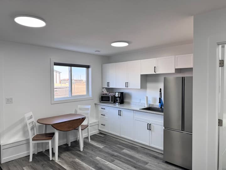 Bachelor Suite In Battleford - North Battleford