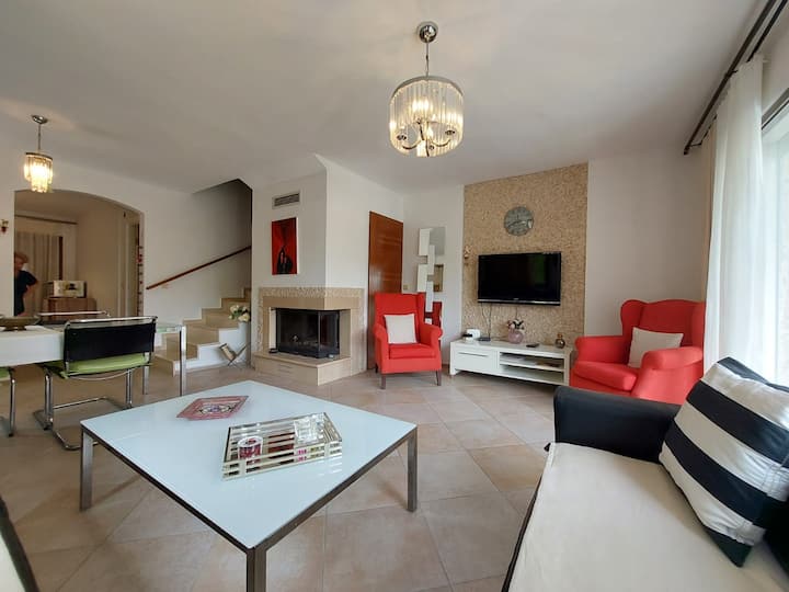 Alaçatı'da Kiralık Villa - Alaçatı