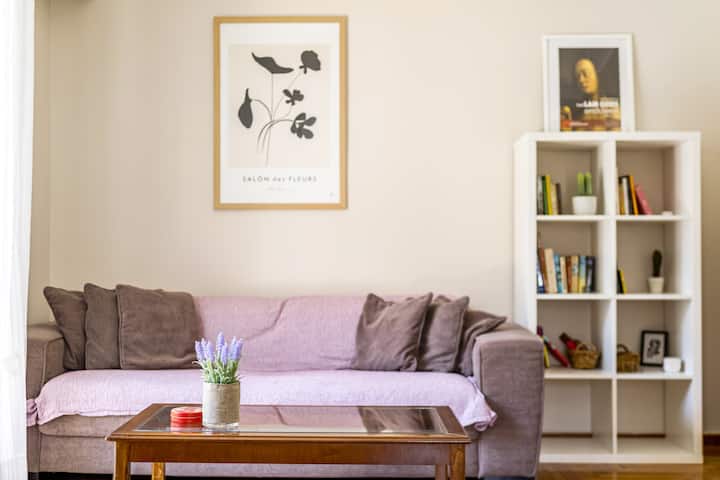Bright & Cozy Gem In The Heart Of Athens - 아테네