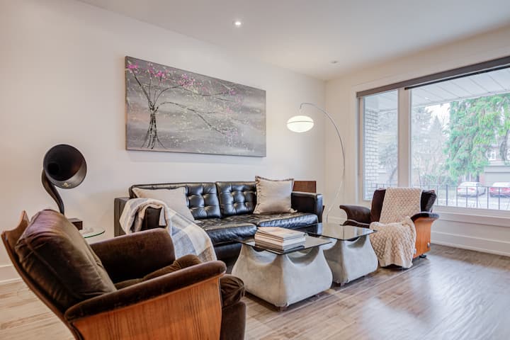 Toronto Vacation 2bd&1office North York W Pool - Toronto