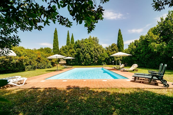Guesthost - Chianti Charming Apartment With Pool - Włochy