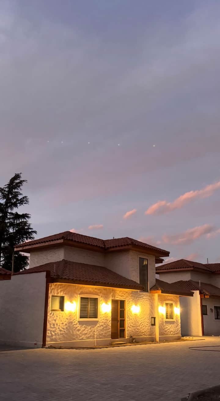 Acogedora Casa Dentro De Un Condominio - San Felipe, Chile