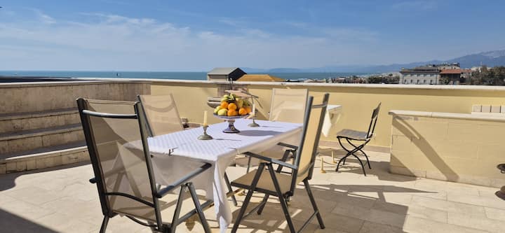 Exclusive Sea-view Penthouse - Viareggio