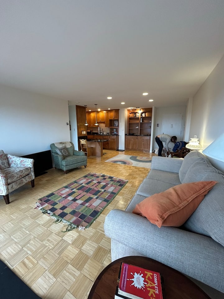 Bright & Spacious Apt For Mid-long Term Rentals - 코네티컷