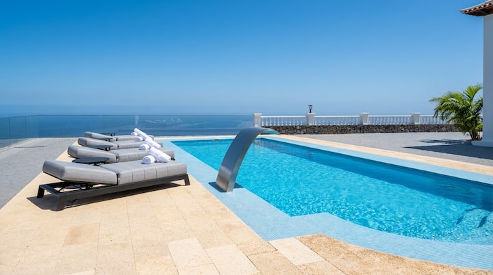 Exclusive Mountain Villa With Stunning Ocean Views - Candelaria