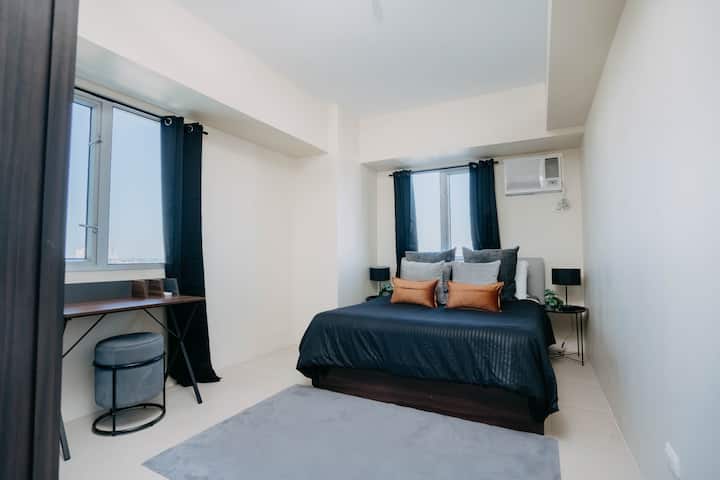 New Golf View 1br In Cebu It Park - Prime Location - Cebu City