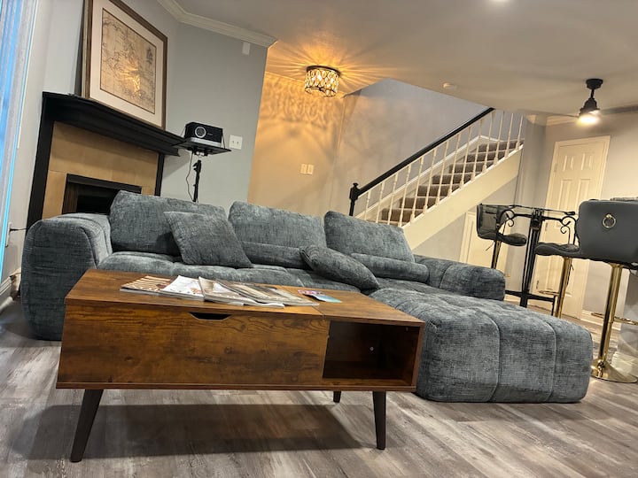Cosy Apartment - Houston, TX