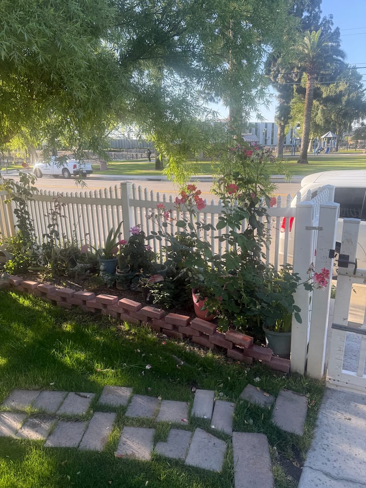 Big 21st - Bakersfield, CA