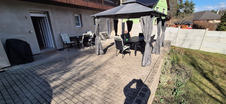 2 Samostatné Apartmány U Lesa. - Tchéquie