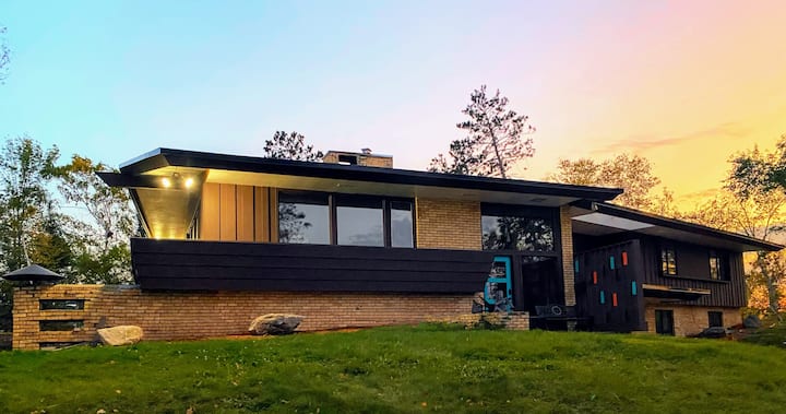 Hilltop House Retreat | Polivka Midcentury Modern - Bemidji, MN