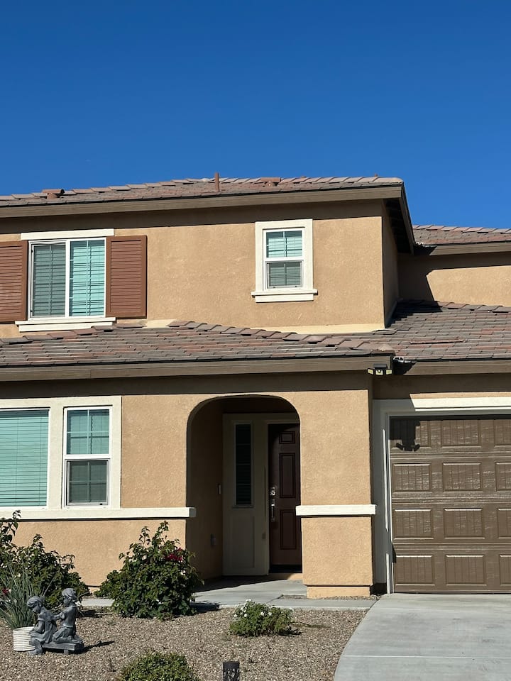 New! Home In Coachella - Coachella, CA