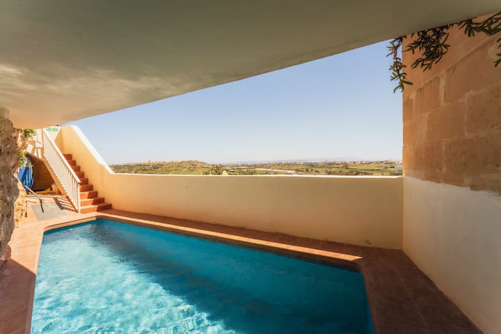 Romantic Gozo Escape | Private Pool, Terrace & Bbq - Malte