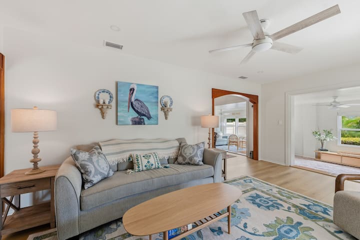 Coastal Jensen Beach Retreat | 2br - Jensen Beach, FL