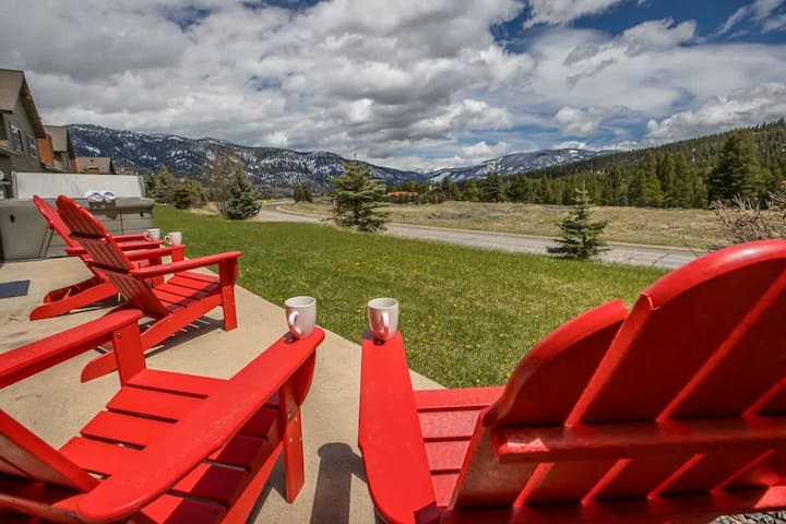 Modern Big Sky Adventure Pad - Big Sky, MT