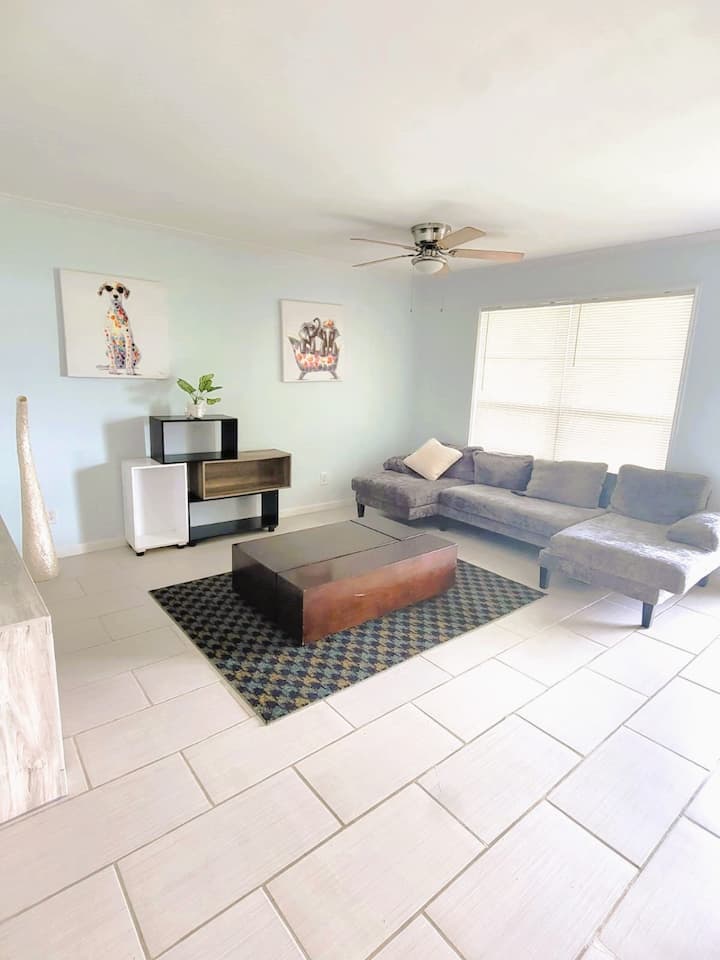 Your Chillax Cozy Spot To Unwind N Recharge - Har4 - Iowa, LA