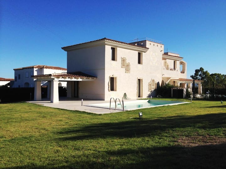 Villa Florida 2 With Private Pool - San Teodoro