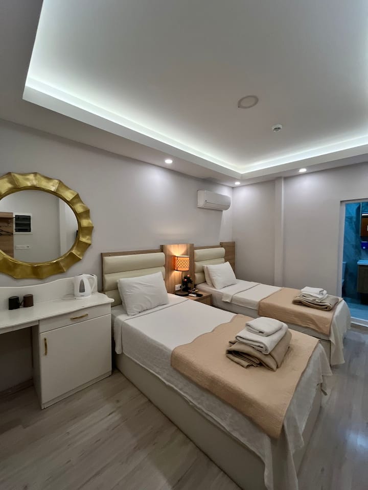 Alida Hotel Pamukkale Twin Bed Room 202 - Pamukkale