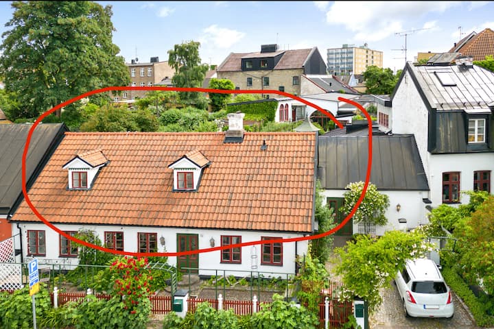 Top Floor In A Cosy House In Kirseberg - Malmö