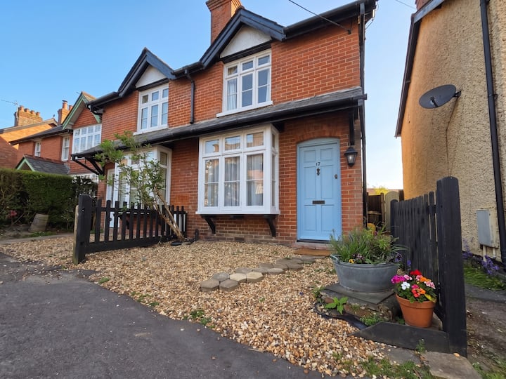 Dog Friendly & Family Friendly Cottage | Lyndhurst - Brockenhurst