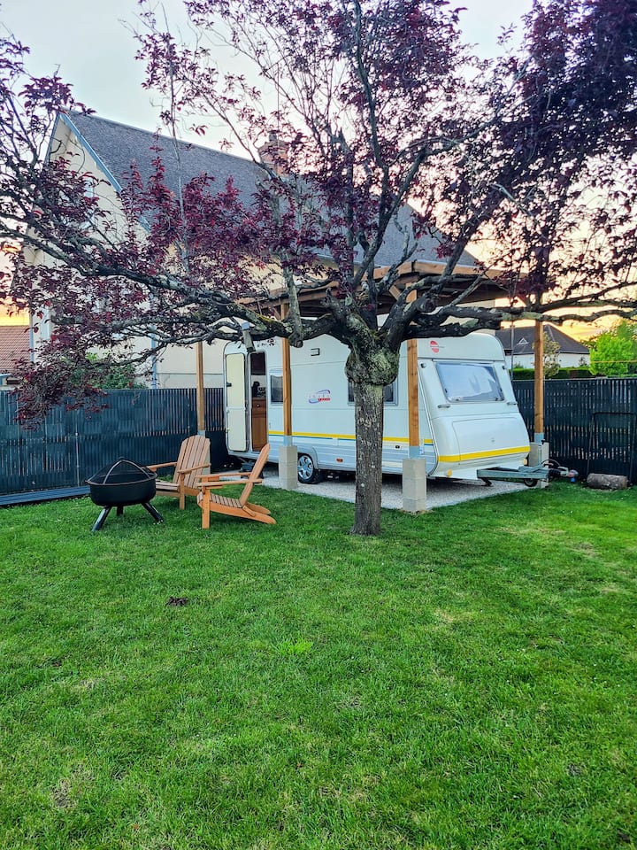 Caravane Cosy Sous Les Arbres Escapade Nature - France