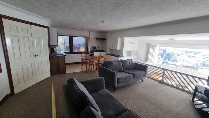 Seaview Marina Apartment 6 - 卡納芬