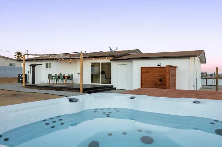 Desert Rose Retreat - Joshua Tree, CA