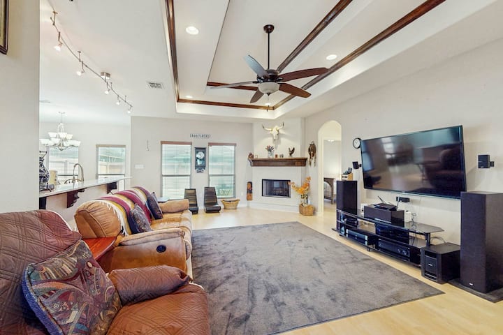 3br Dog-friendly Home W Gated Yard - Steps To Sand - Corpus Christi, TX