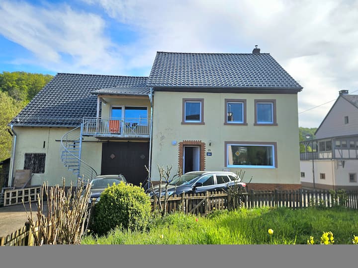 Einliegerwohnung Im Dorfkern Von Berlingen - Daun