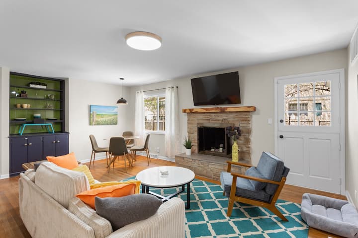 Sunshine On 7th: Pet-friendly 2br, Near Ku - Lawrence, KS