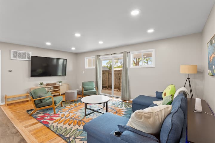 The Lime & Leaf: Pet Friendly, Charming 2 Br - Lawrence, KS