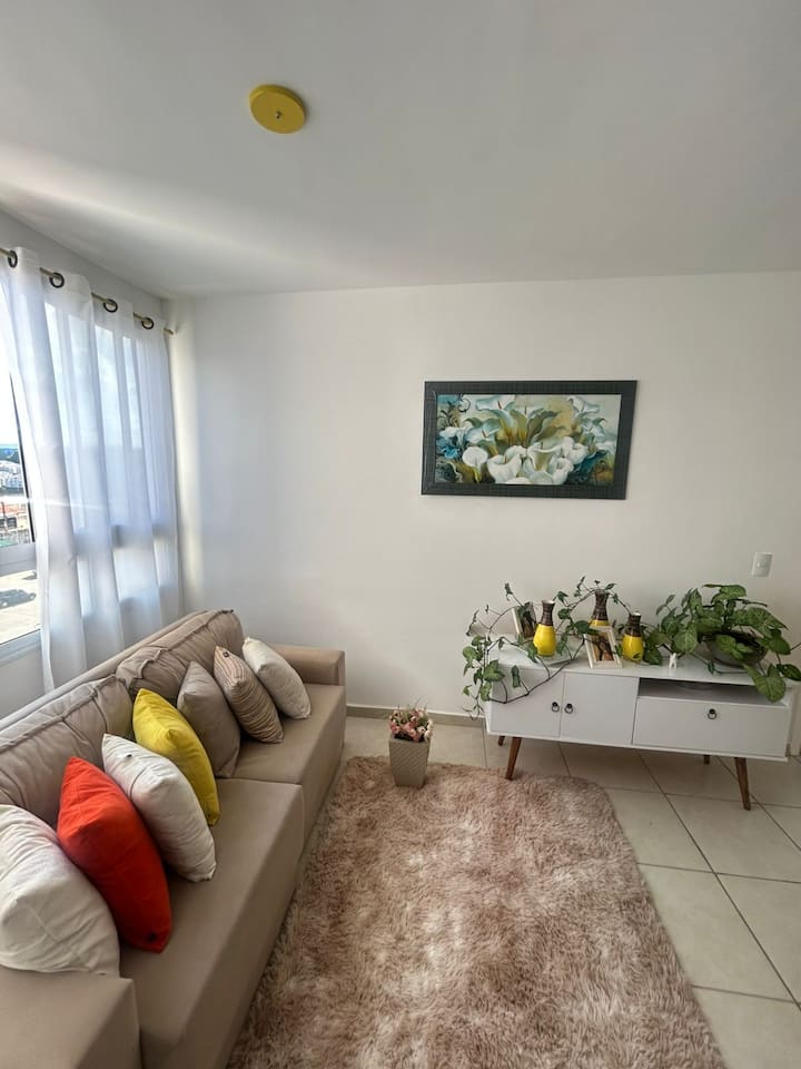 Apto Confortável | 6 Min Shopping E Rodoviária - Varginha