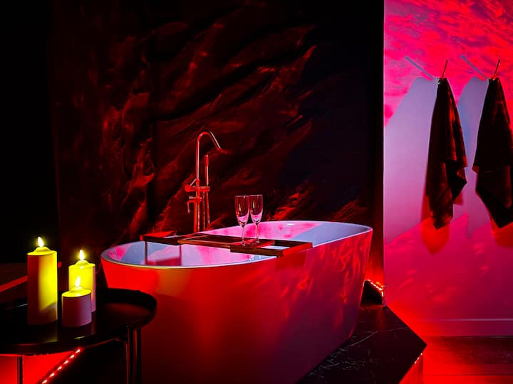 Le Repaire De Nérée - Cinéma - Baignoire îLot - Boulogne-sur-Mer