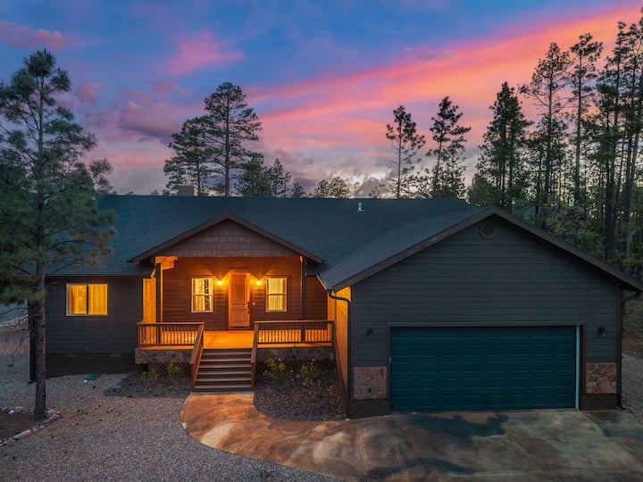 Welcome To Willow House. Your Home Away From Home. - Pinetop-Lakeside, AZ