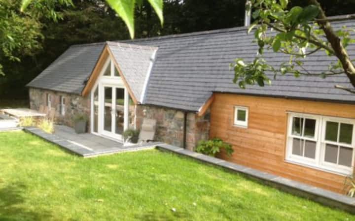 The Coo Hoose, Birse, Aboyne - Aboyne