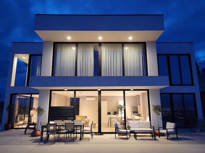 Premium Luxury Villa Between Tirana And Durres. - Albania