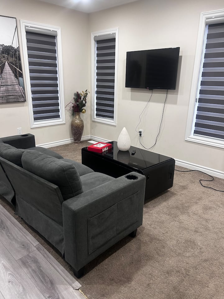 A&a Cozy Apartment - Oshawa