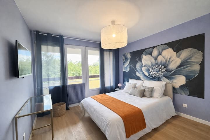 M124 Joli Studio Avec Balcon - Gaillard