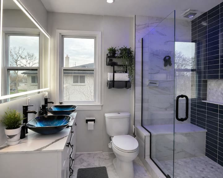 Waterfront Detroit Stay W/ Dock & Boathouse - Grosse Pointe, MI