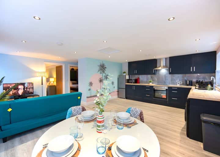 Private 2 Bed Escape With Huge Parking - Ely