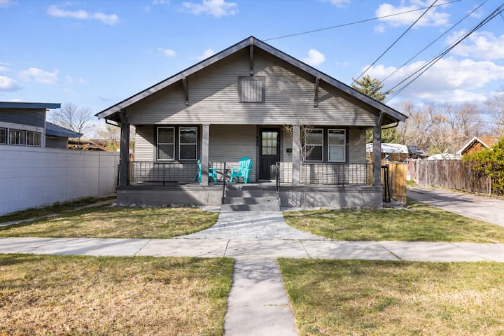 Downtown Classic - Evansville, WY