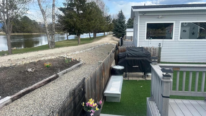 Water’s Riverfront Property! New Listing! 2 Houses - Cascade, ID